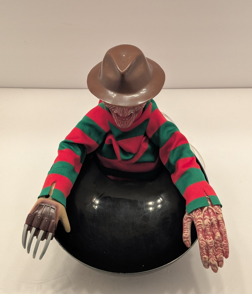 2009 KCare Freddy Krueger Nightmare on Elm Street Candy Bowl | Lights ...