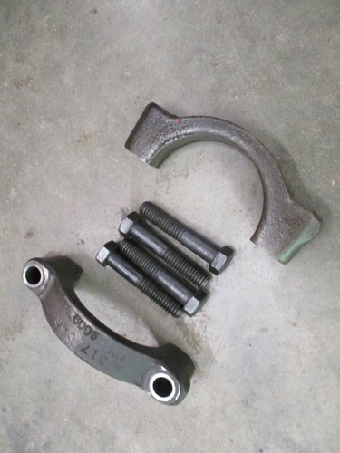 Jeep Dana Spicer 30 Front Axle Differential Carrier Bearing Caps ...