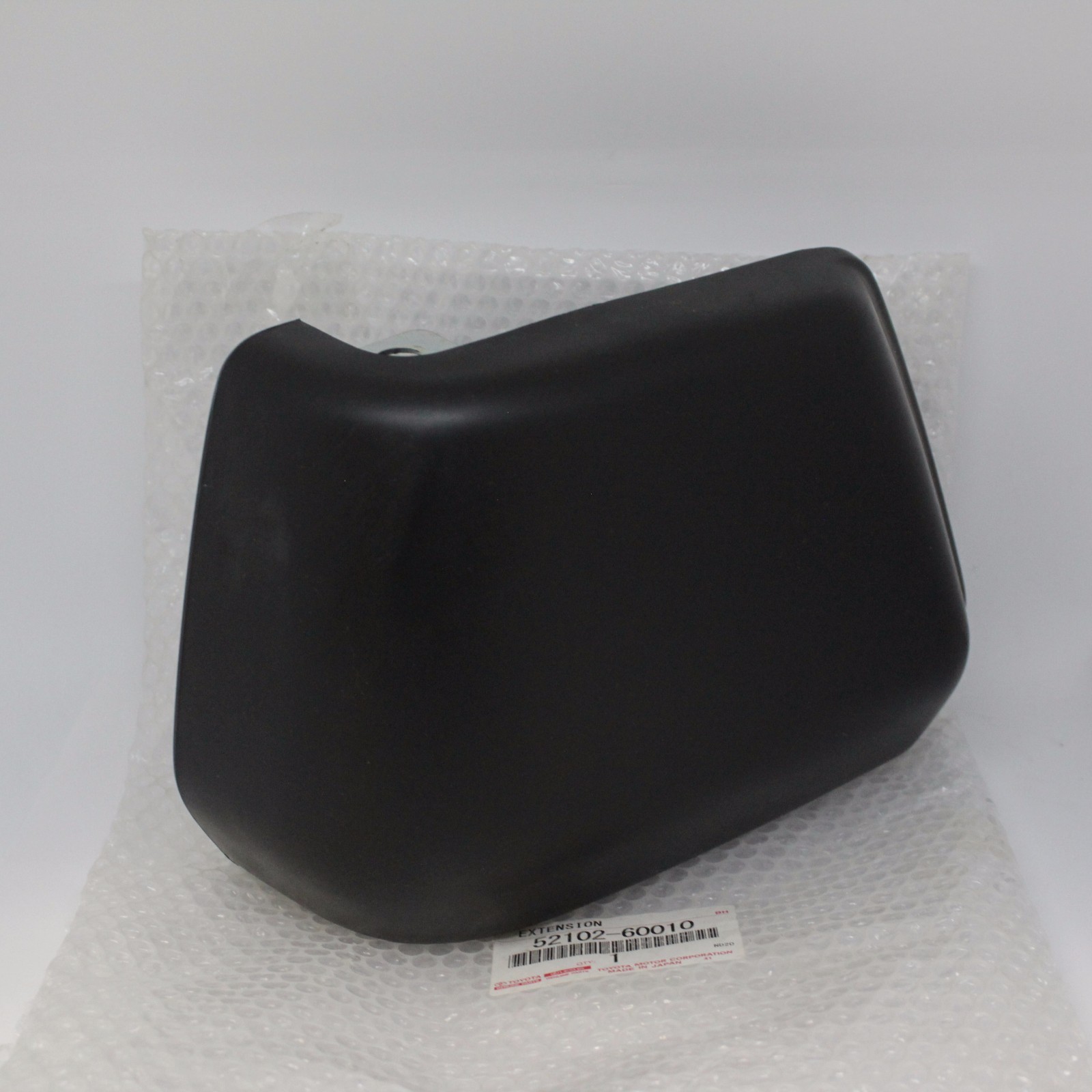 GENUINE TOYOTA Land Cruiser FJ62 FRONT OUTER RIGHT BUMPER END CAP 52102 ...
