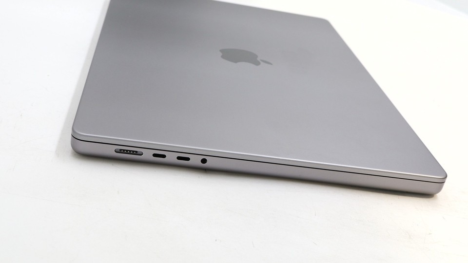 Apple MacBook Pro A2485 16 M1 Pro 10-Core 32GB 1TB Gray 2021 | eBay