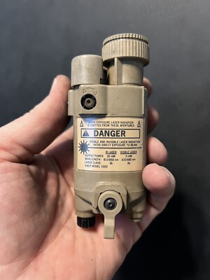 INSIGHT AN/ PEQ-14 FDE Integrated IR/Visible Laser & White Light IR ...