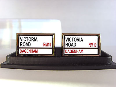 DAGENHAM STREET SIGN MENS CUFFLINKS GIFT | eBay Australia