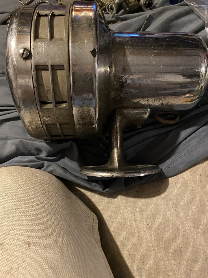Vintage Fire Truck Siren/ Ambulance Emergency Siren Very Big /loud ...