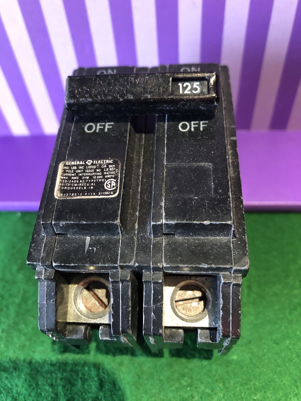 GE 125A Amp Double-Pole Circuit Breaker 120/240AC THQL21125 SHIPS FREE ...