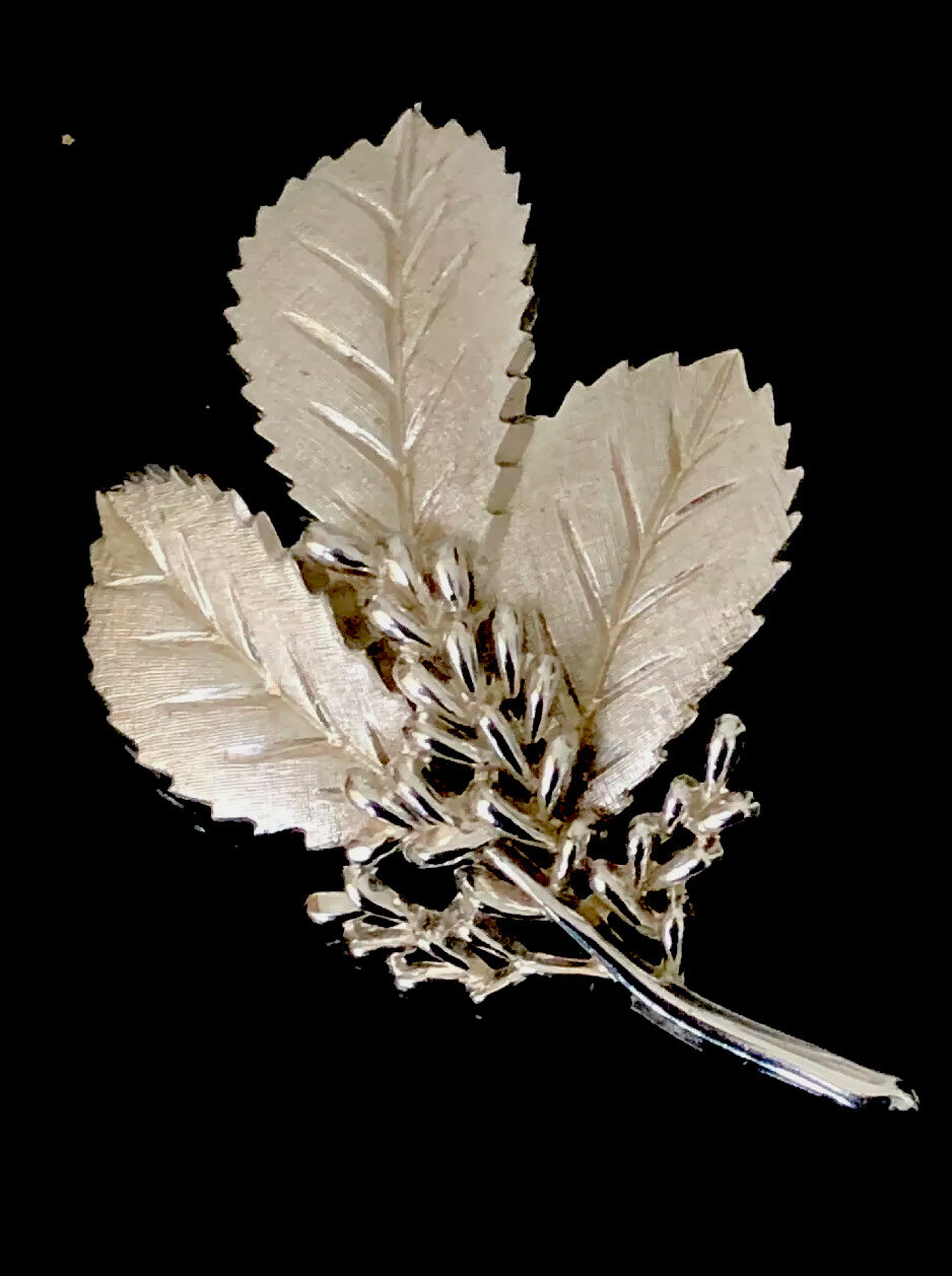 Trifari Crown Logo FLOWER Pin SILVER TONE SIGNED V… - Gem