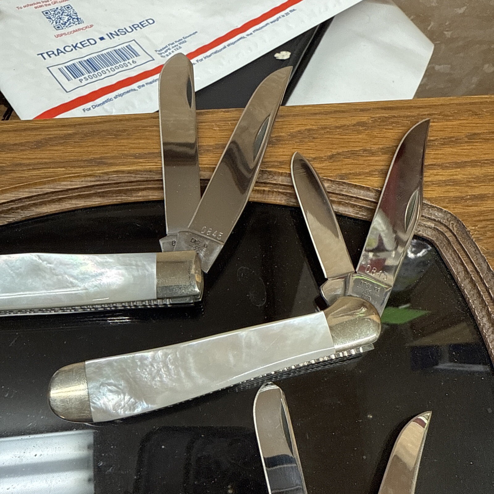 1982 CASE XX Genuine Mother of Pearl Set oak display trapper, mini ...