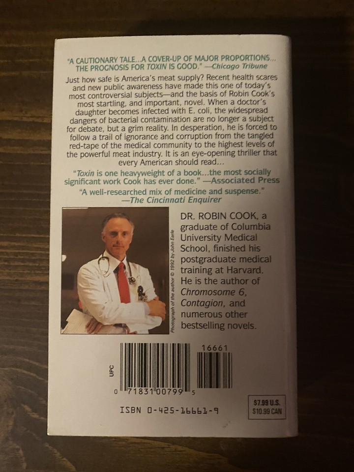 Toxin by Robin Cook. Paperback 9780425166611| eBay