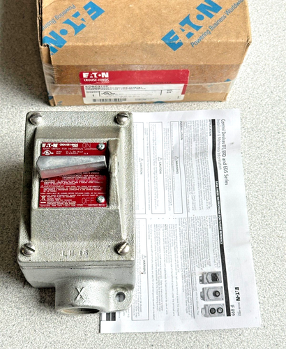 NEW Eaton Crouse Hinds EDSC3129 Explosion Proof Sealed SNAP SWITCH (2 ...
