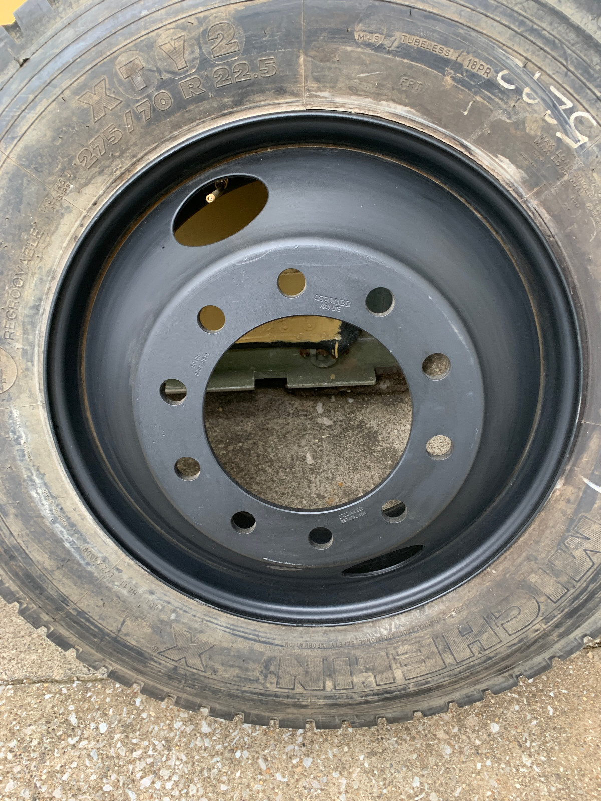 Tire & wheel assy. 275/70R22.5 michelin XTY2 2530-01-571-7223 | eBay