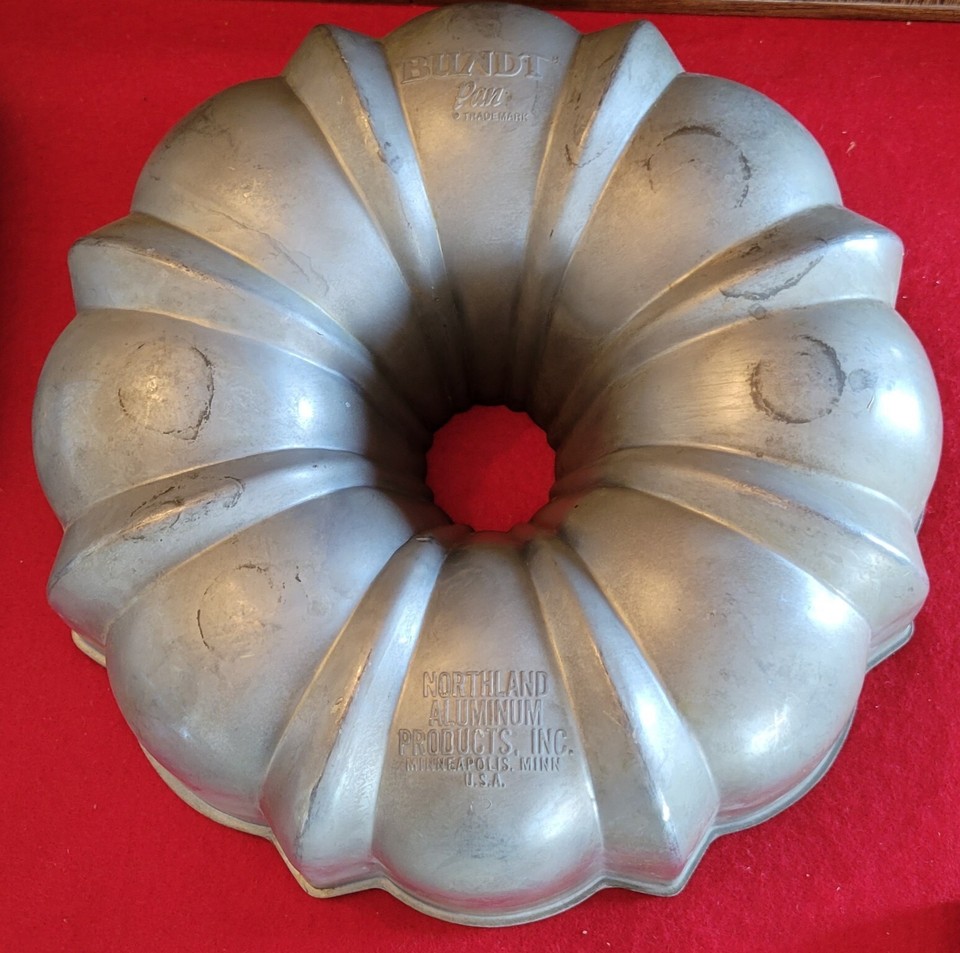 Vintage Bundt Pan TM Northland Aluminum Products Inc USA | eBay