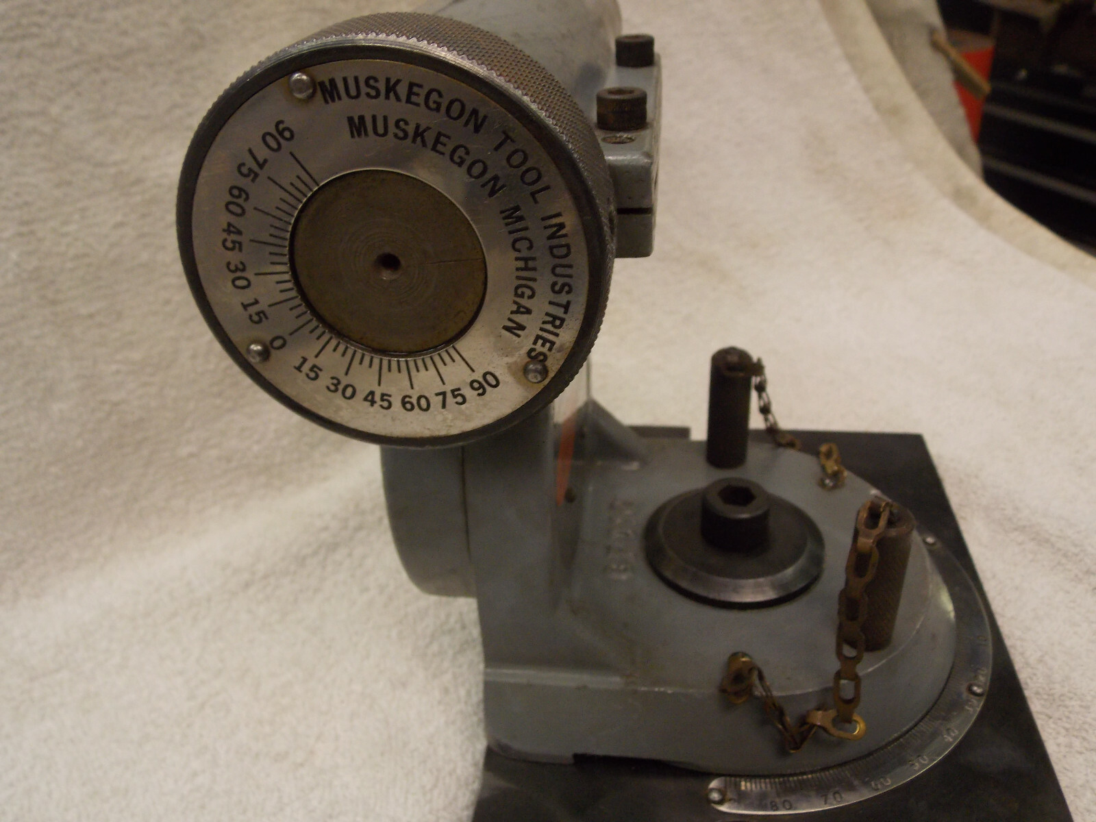 Muskegon GF-110 Universal Grinding Fixture Spade Drill Mill Tool Bit ...