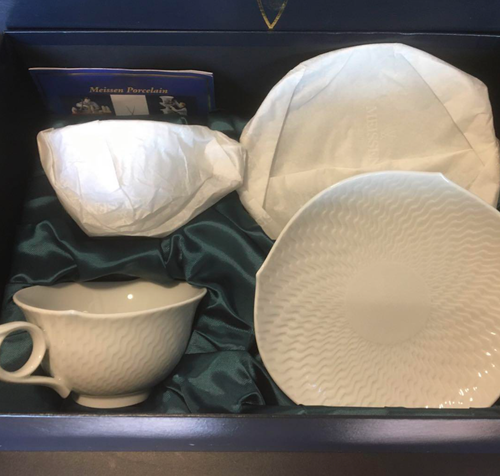 Meissen Tea Cup & Saucer Wave Play Pair Set of 2 Porcelain White Relief ...