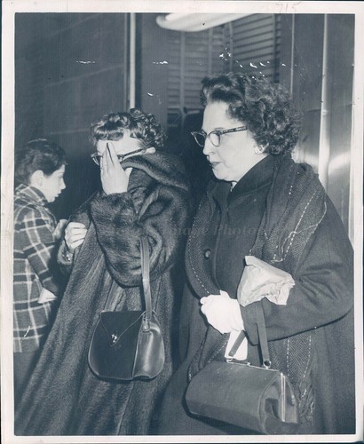 1961 Photo Mrs Mary Weaver Dorchester Customer Family Loan Company ...