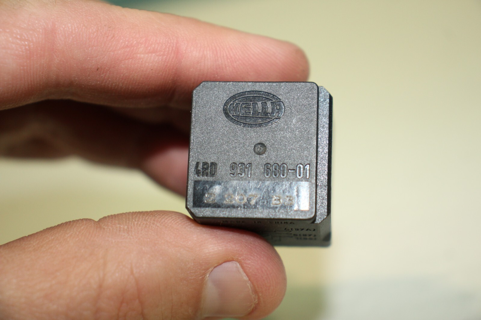 Lot of 4 Hella 5 Pin Relay 2169 B3 4RD 931 680-01 | eBay UK