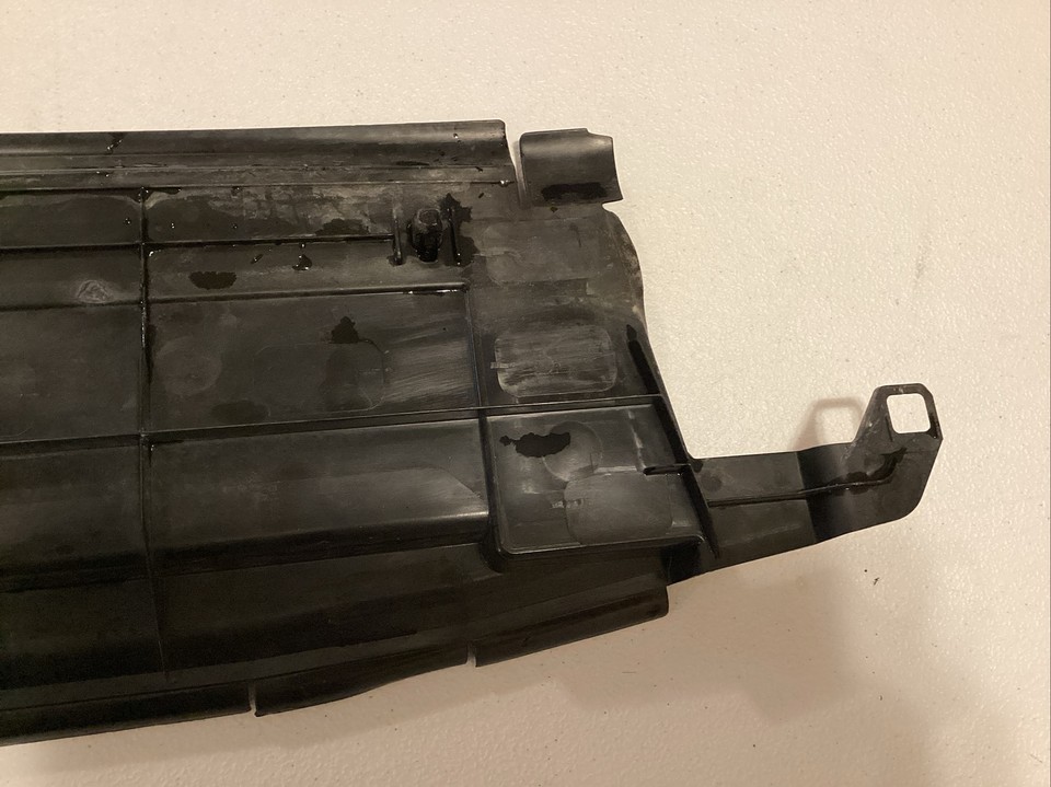 16592-0P010 2020-2023 Toyota Highlander Lower Grille Air Deflector | eBay