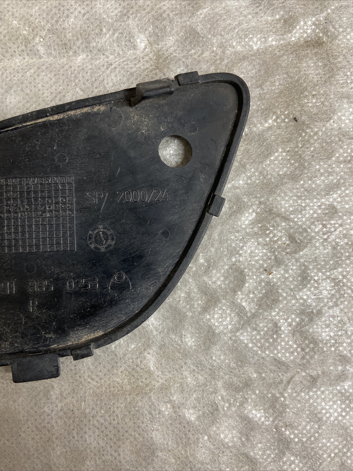 03 Mercedes Benz E320 Front Left Bumper Grill Cover OEM 2118850253 | eBay