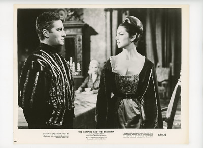 VAMPIRE & THE BALLERINA Original Movie Still 8x10 Horror, Helene Remy ...