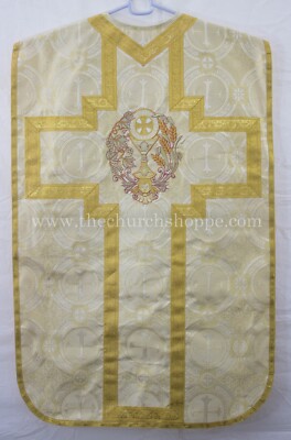 Metallic Gold Roman Eucharist Chasuble Fiddleback Vestment and mass set ...