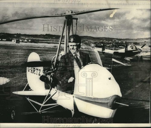 1966 Press Photo Rex McCandless at the control of his wingless ...