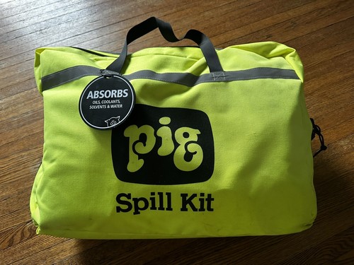 Pig Spill Kit 622 Pig Truck Spill Kit, Chem/Hazmat, Absorb Oils ...