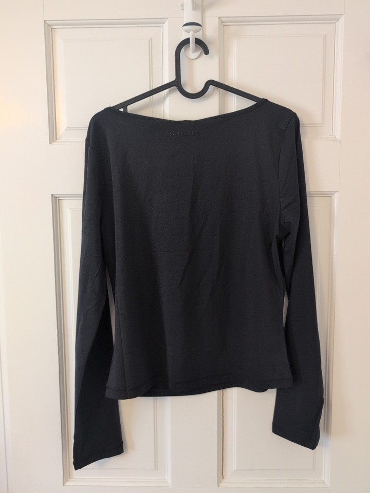 $100 Bandier Soleil Sport Sheer L/S Top Black Medium | eBay