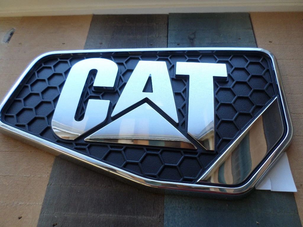 Caterpillar Logo Wallpaper