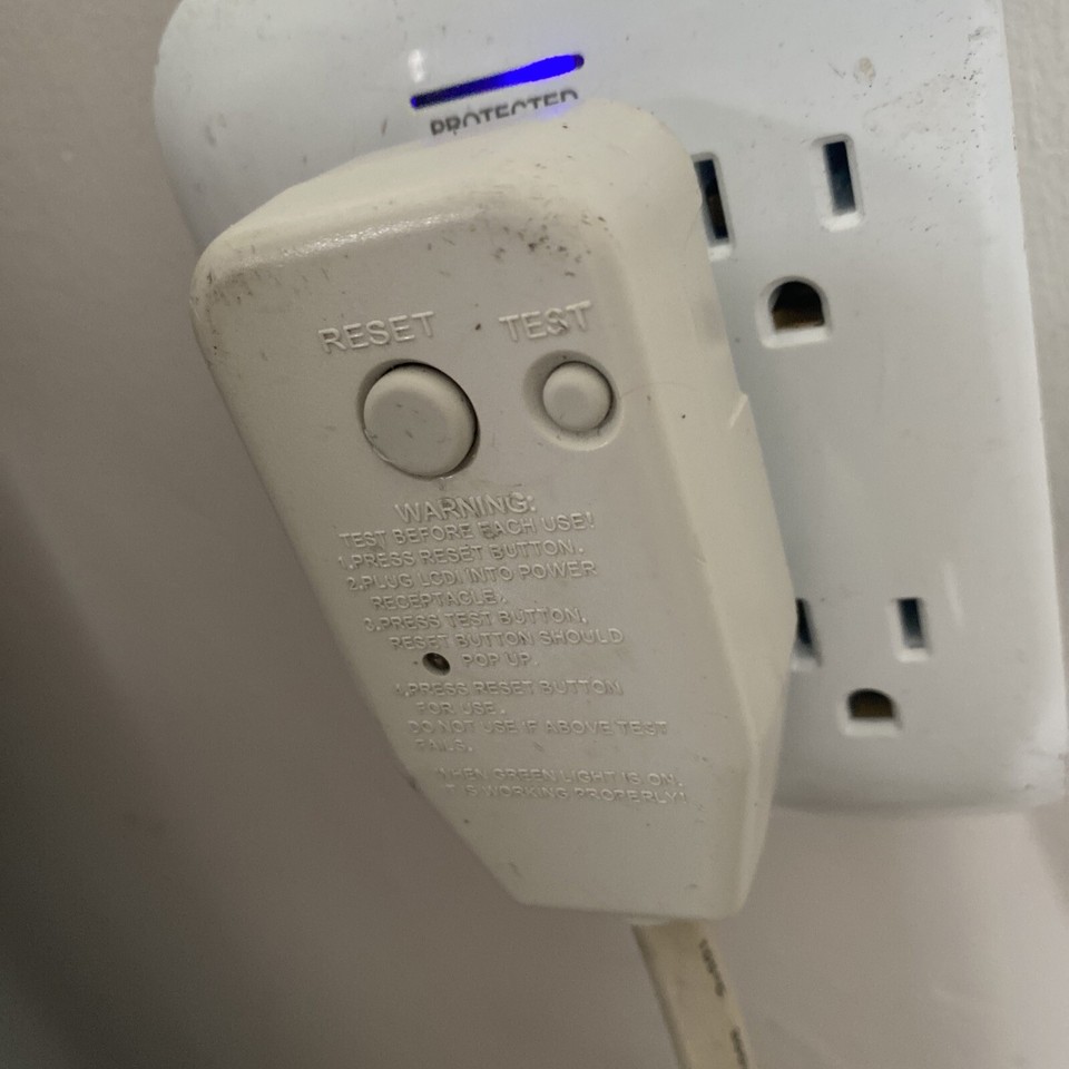 LCDI E250451 Power Cord Plug 13A for A/C Air Conditioner 125vac ELEMFG ...