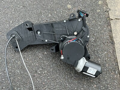 MERCEDES-BENZ V CLASS W447 REAR RIGHT DOOR ACCTUATOR/MOTOR A4477603300 ...