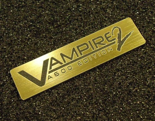 Commodore Amiga 600 VAMPIRE 2 Label / Logo / Sticker / Badge [410d] | eBay