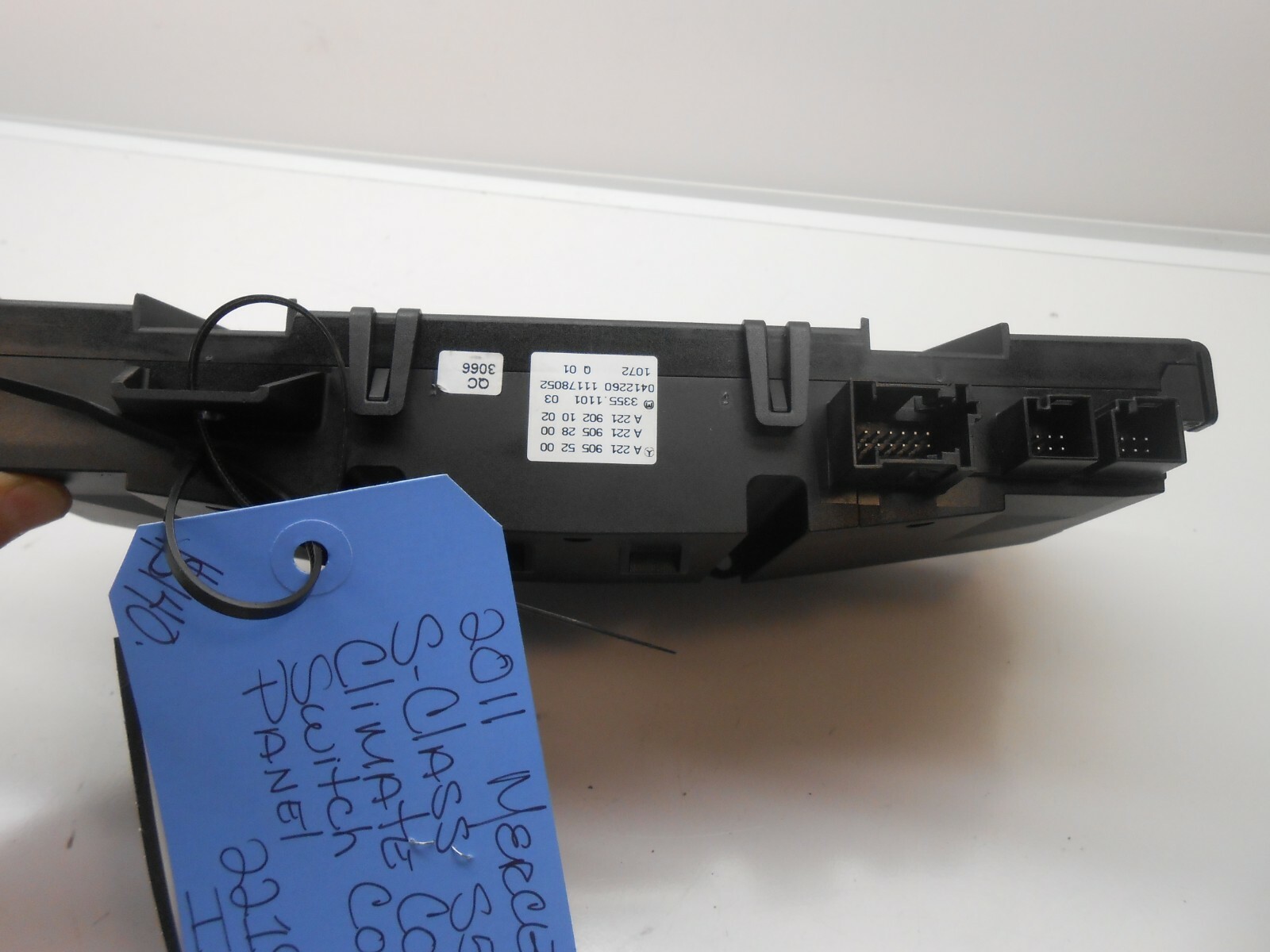 2011 MERCEDES S-CLASS S-550 CLIMATE CONTROL A2219055200 / 2219055200 ...