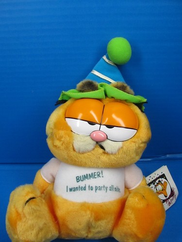VTG Garfield Let's Party Bummer! I Wanted to Party All Nite Dakin Plush ...