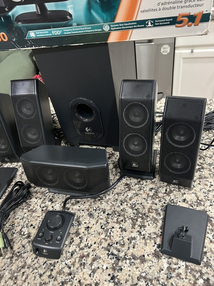 Logitech X-540 5.1 Surround Sound Speaker System With Subwoofer ...