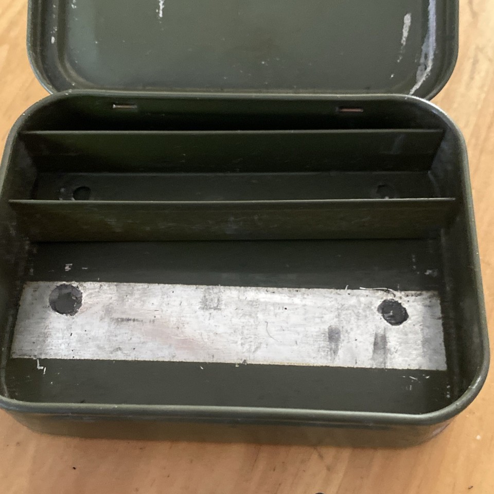 British Army Combination Tool Combi Multi Cleaning Kit & Stripper Clip ...