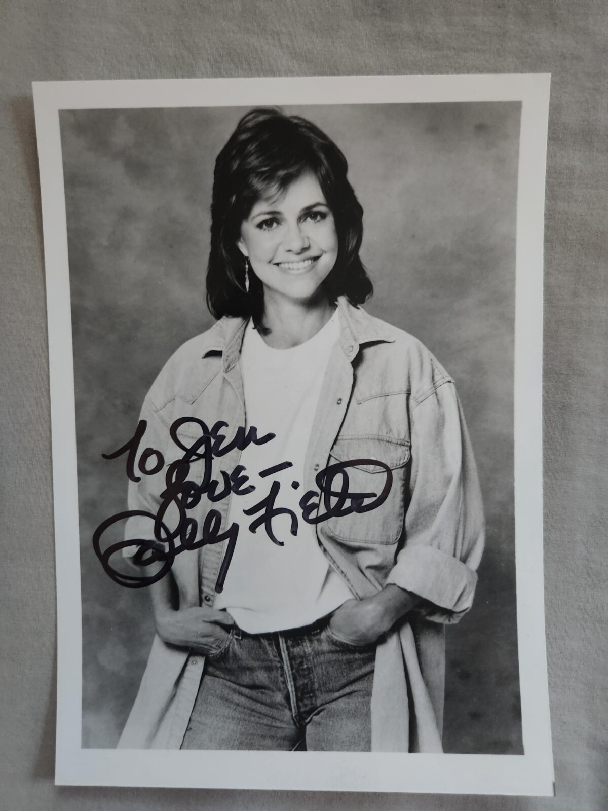 Sally Field 5 x 7 Autographed Photo-Excellent Condition-Very Nice! | eBay