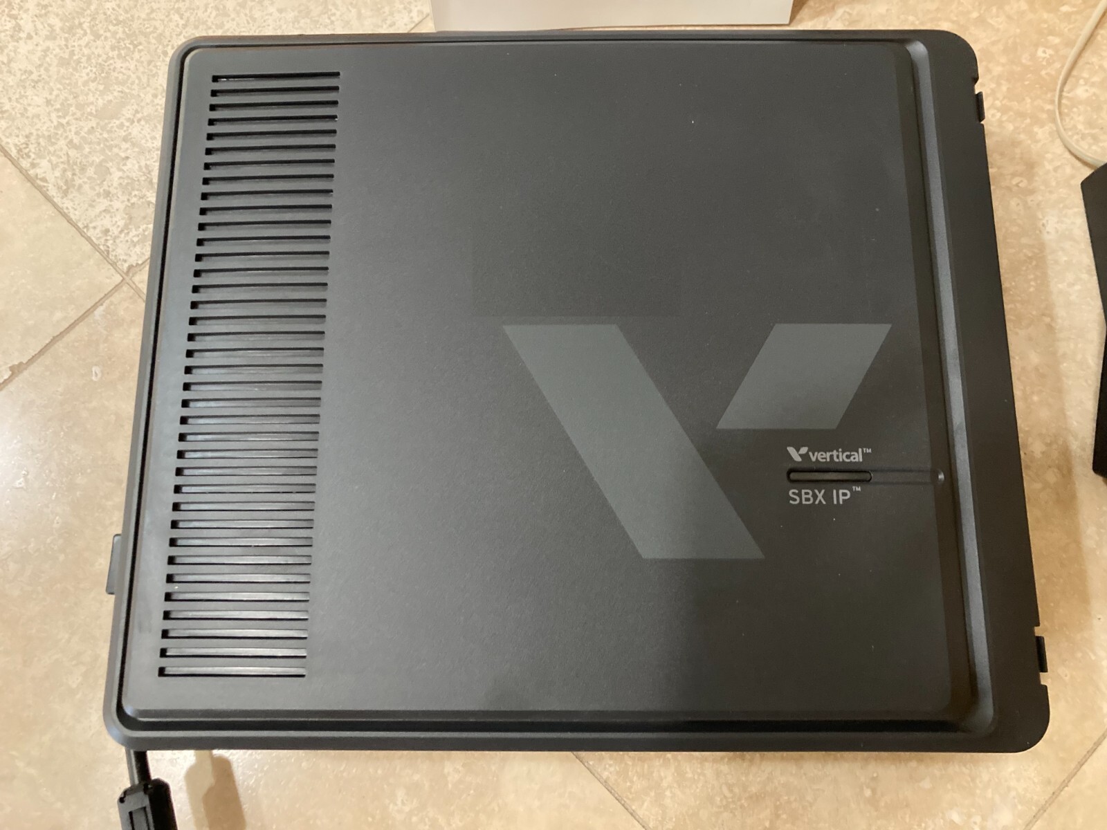 12-line Vertical Vodavi SBX IP 320 24-Button Digital Display ...