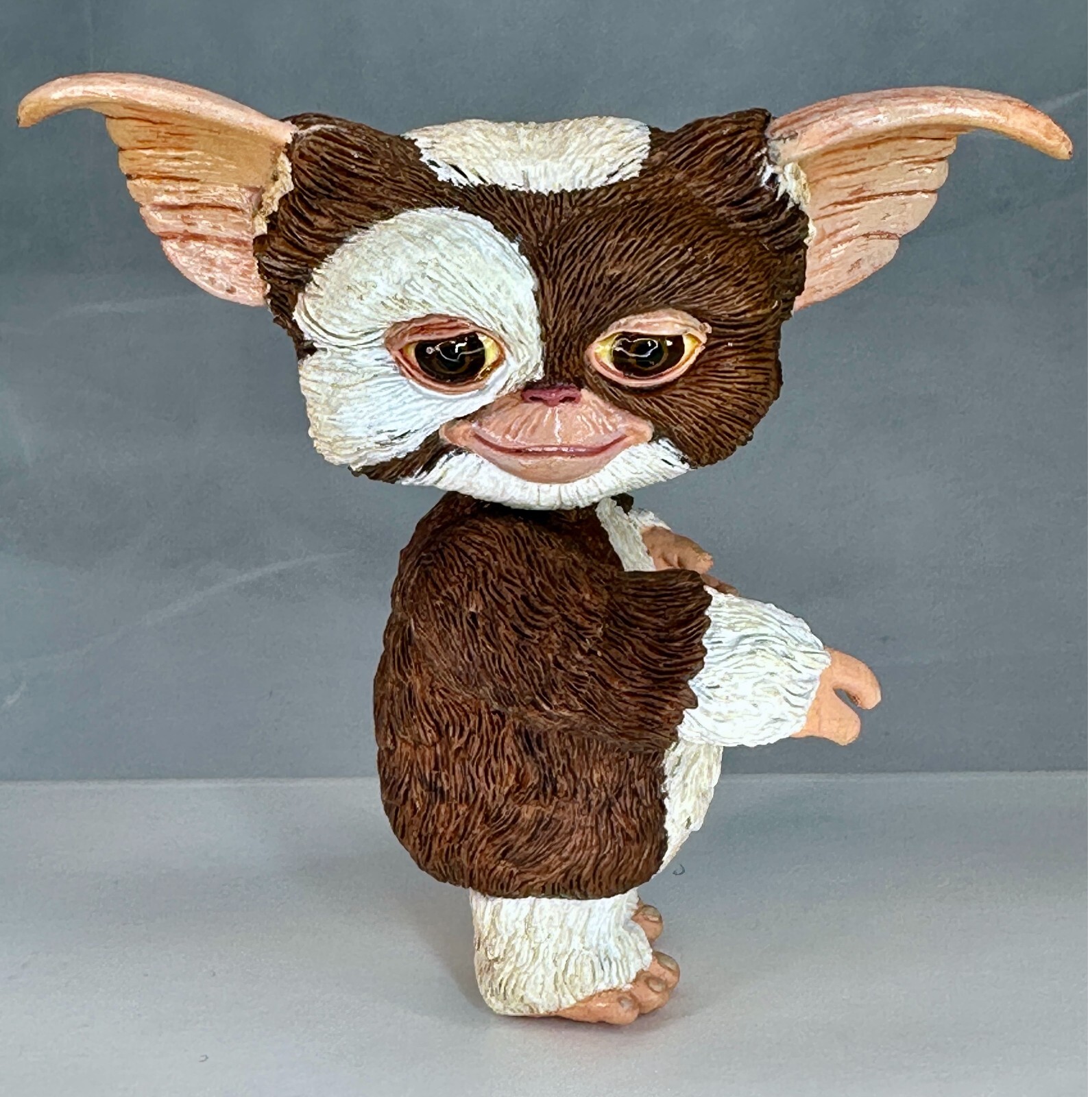 Loose NECA Reel toys Gremlins Gizmo figure 3D Glasses 1 fuzzball ...