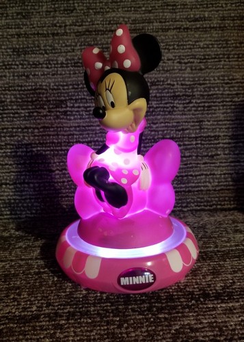 Disney's Minnie Mouse Night Light, Timer Turns Light Off, Disney ...