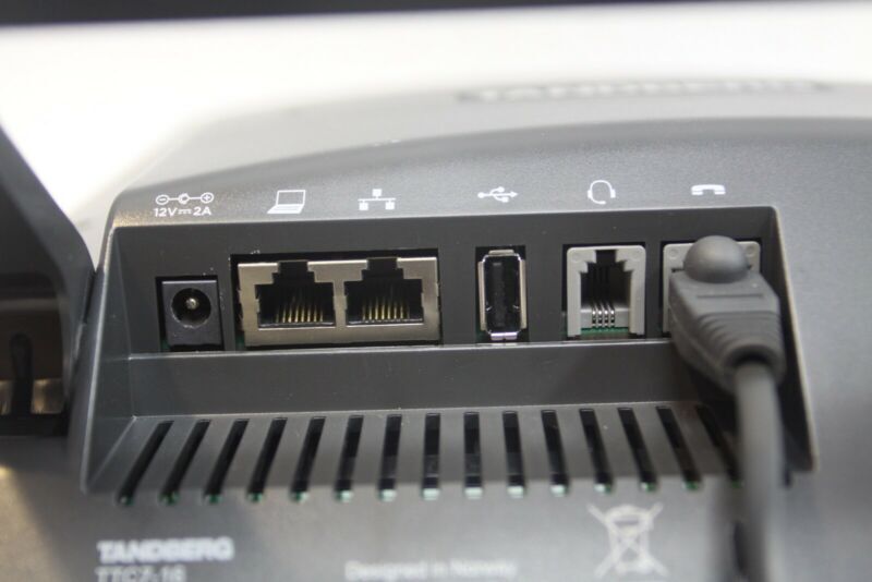 Tandberg TTC7-16 Cisco E20 IP Video Conferencing Phone with Power ...