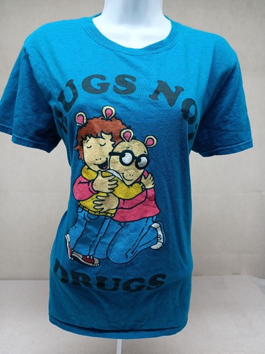 Arthur Hugs Not Drugs T Shirt Sz M Blue 90s Y2K Arthur TV Show Cartoon ...
