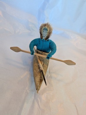 Vtg. Inuit Eskimo Hunter Animal Hide Kayak, Paddle, Spear Alaskan ...