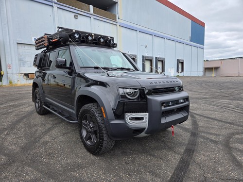 2023 Land Rover Defender Trek Edition