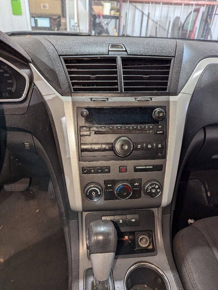 Passenger Tail Light Quarter Panel Mounted Fits 09-12 TRAVERSE 1388542 ...