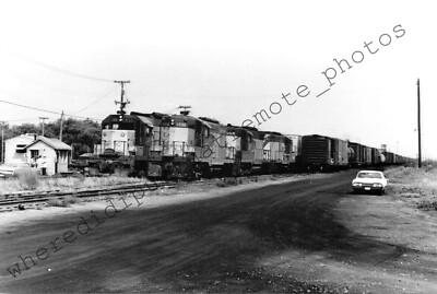 Chicago & North Western CNW 855 GP35 1732 GP9 Proviso ILL 1968 Photo ...
