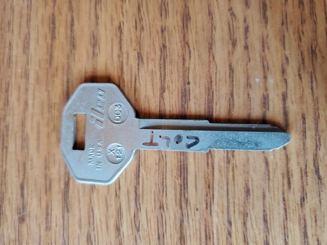 1 1986-1995 Suzuki Samurai Automotive X121 Dc3 Key Blank for sale ...