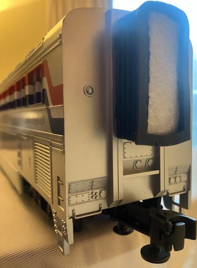🚂MTH Amtrak SuperLiner 4 Car Passenger Set Red, White, & Blue stripe 20 ...