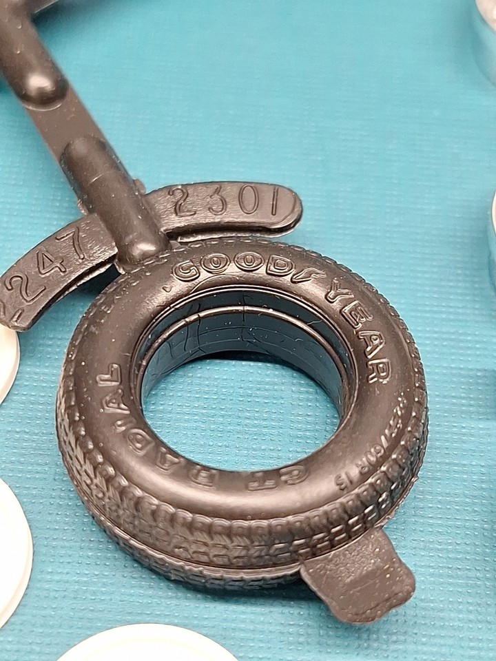 Revell AMT Ertl Monogram MPC 1/25 Model Part Custom Wheels & Tires ...