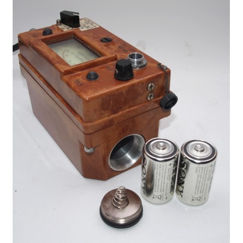 VINTAGE COLD WAR DP-66 GEIGER COUNTER DEDECTOR NOT TESTED WITHOUT ...