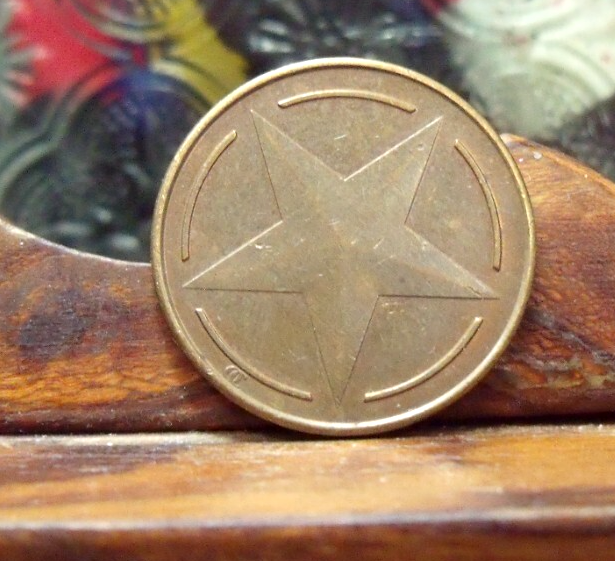 PUFF THE MAGIC DRAGON TOKEN FROM THE SONG MAMA'S AND POPPA'S | eBay