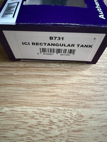 OO Gauge, Dapol B731 Rectangular Tank Wagon No.50 ICI Ltd. | eBay UK