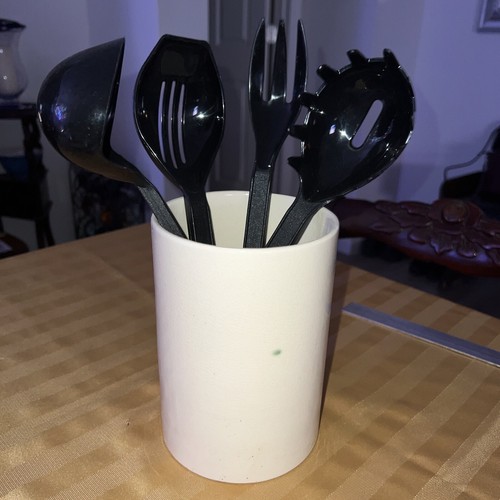 Cream Colored Ceramic Kitchen Utensil Holder With 4 Utensils | eBay